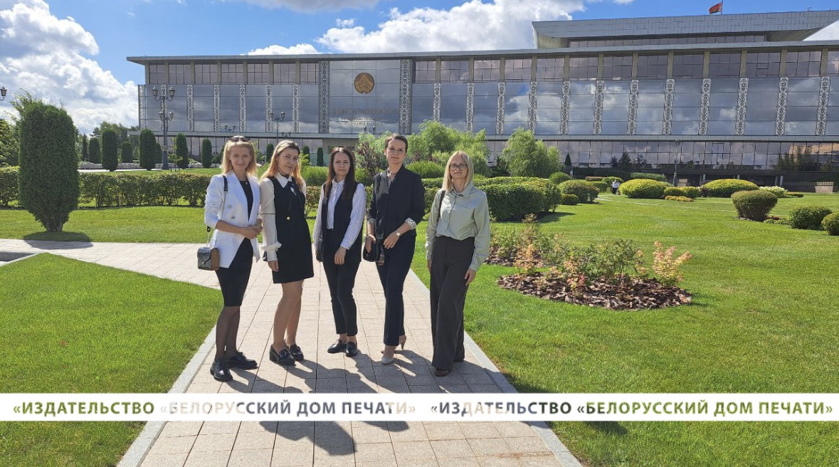 THE STAFF OF THE PRESS HOUSE VISITED THE PALACE OF INDEPENDENCE WITH AN ...